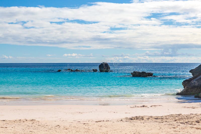 Rocks in the Ocean, at Horseshoe Bay, Bermuda Stock Photo - Image of ...