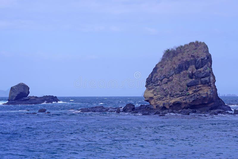 The rock formations stock photo. Image of ocean, oceania - 255152574