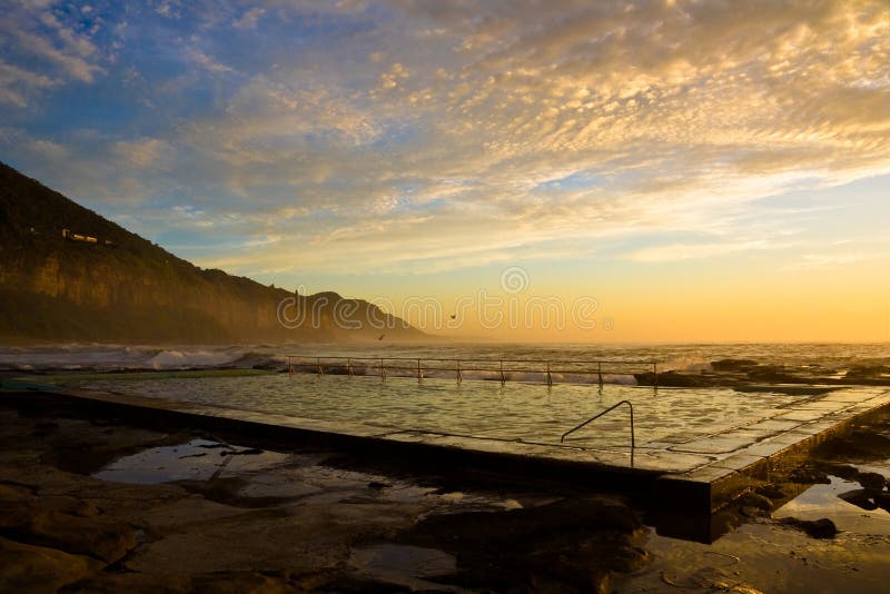 Rock Pool Over the Cliffs in Bronte Beach in Sydney Eastern Suburbs ...