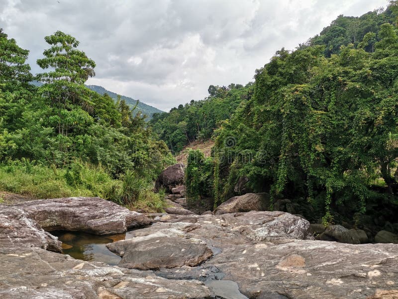 Rock range of heel oya stock image. Image of jungle - 249856547