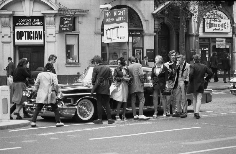 Rock and Roll Radio Campaign March Editorial Image - Image of classic ...