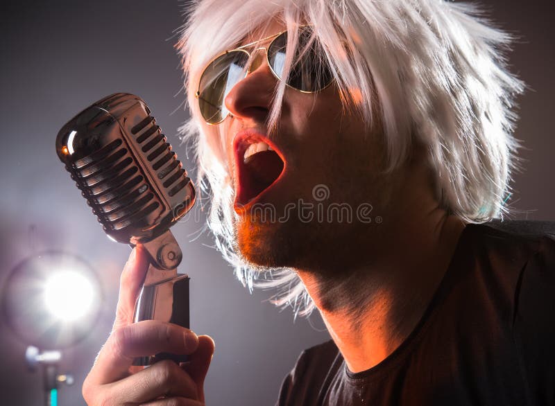 1,273 Singer Screaming Photos - Free & Royalty-Free Stock Photos from ...