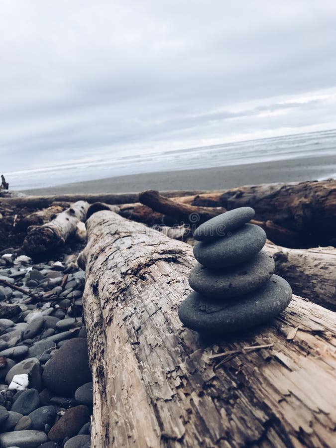 Rock Stack on the Ocean stock image. Image of ocean, washington - 94096779