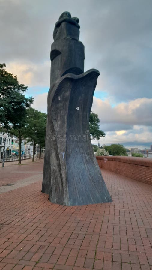 Rock statue of Germany editorial photo. Image of statuegermany - 289965546