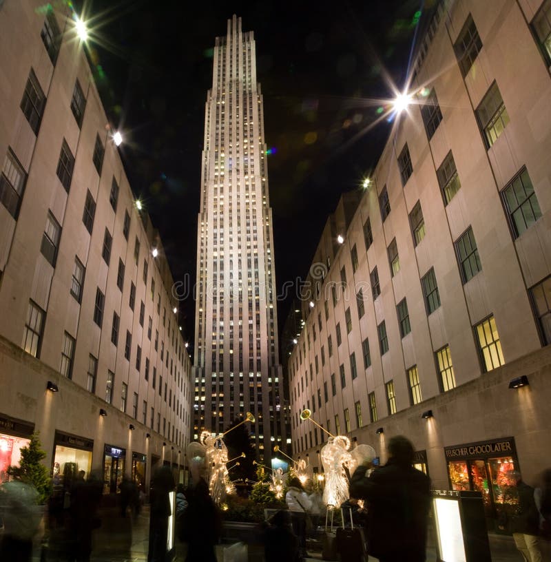 Rockefeller Center at Christmas Time Editorial Image - Image of ...