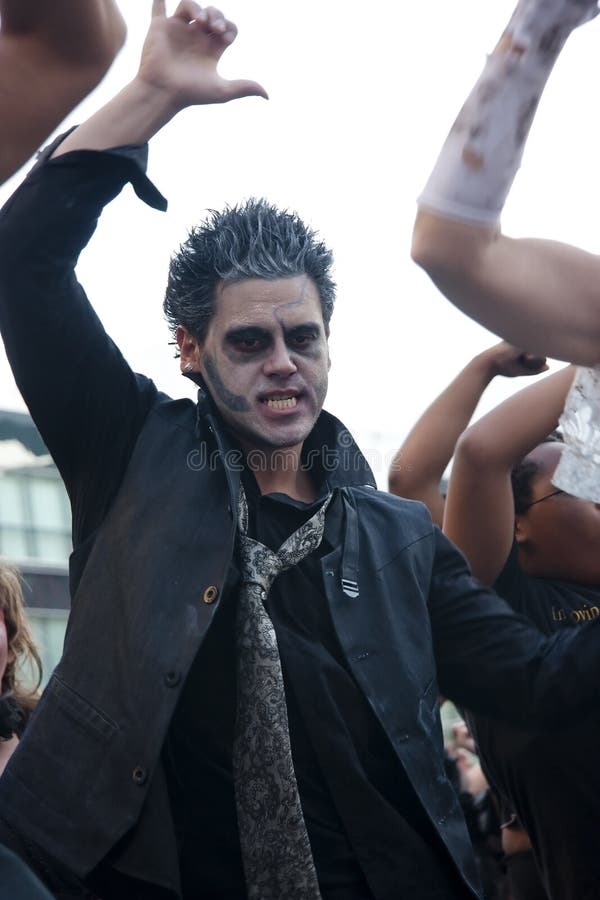 Rocker zombie dancer editorial image. Image of monster - 11544385