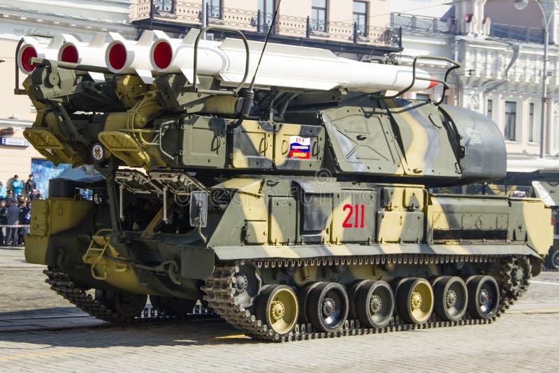 Rocket-System in Russland redaktionelles stockbild. Bild von rakete ...