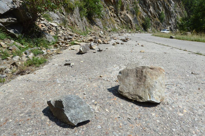 Rockfall stock image. Image of traffic, outdoors, geology - 58333027