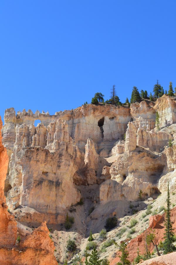 The Rocks of Bryce Canyon Utah Stock Photo - Image of cliff, desert ...