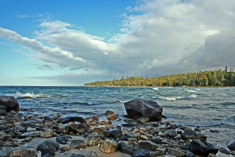 Rocks on Lake Superior stock photo. Image of lake, northern - 3365942