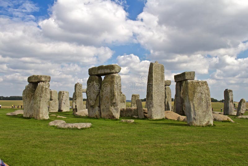 Rocks of Stonehenge stock photo. Image of alignment - 145197118