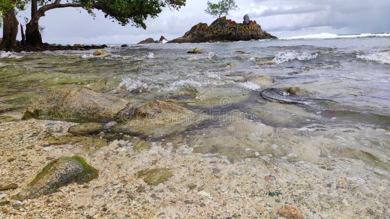 The Rocks Under the Sea Water Look Green Stock Photo - Image of coast ...