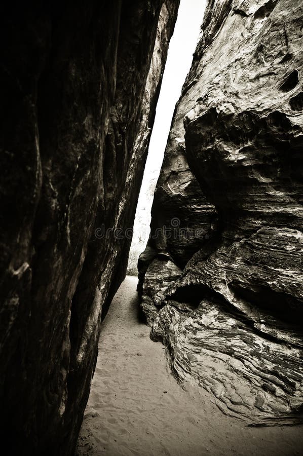 Rockway immagine stock. Immagine di geologia, roccia - 39058943