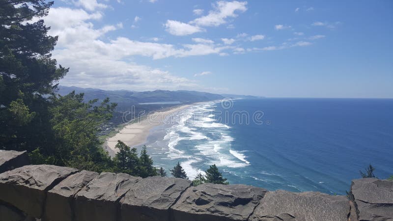 Rockway Beach stock photo. Image of ocean, waves, rockway - 94049432