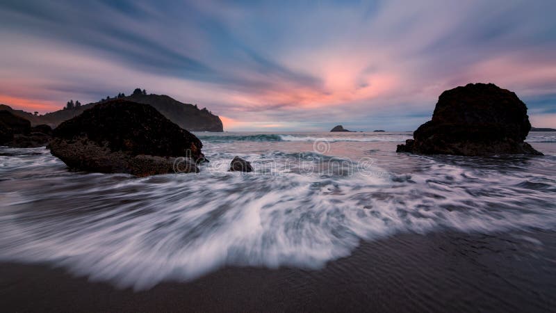 Rocky Beach Landscape at Sunset Stock Image - Image of ocean, scenery ...