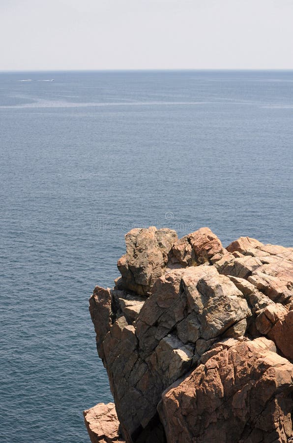 Rocky ledge stock image. Image of outdoors, landscape - 36285195