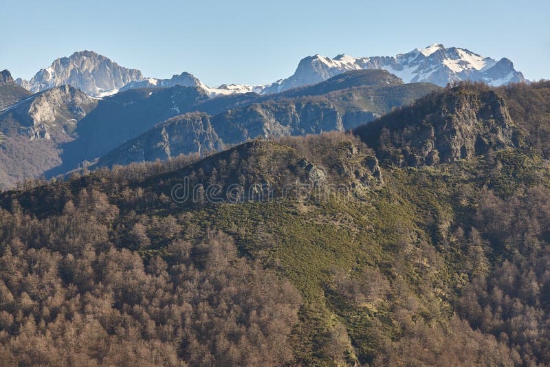 Rocky Mountain Landscape in Ponton Viewpoint. Castilla Y Leon. Spain ...