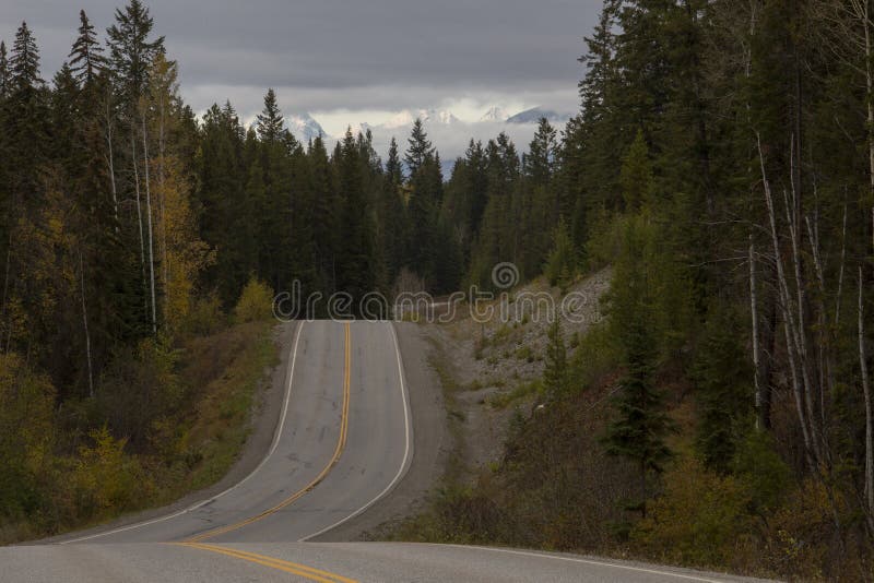 Rocky Mountains Winter Fall Stock Image - Image of yellow, snow: 131024263