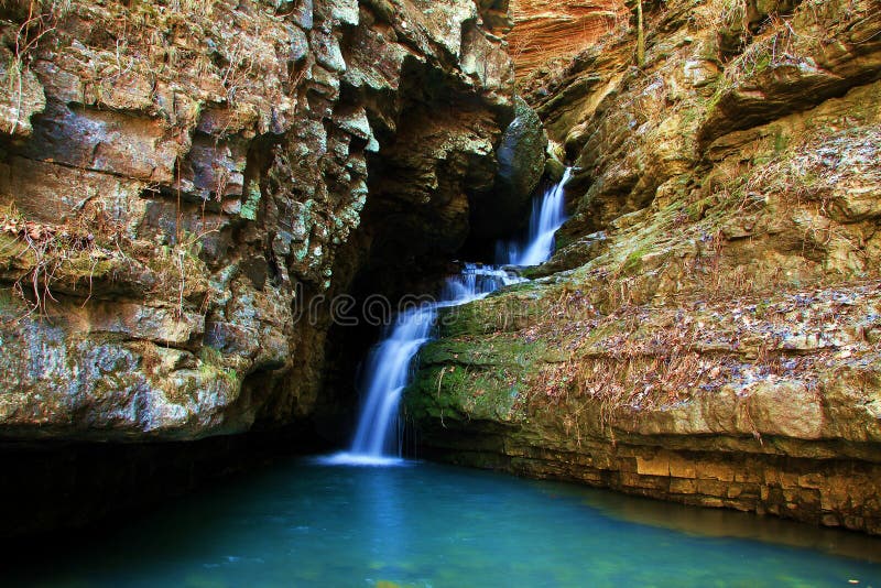 Rocky Multi Level Waterfall Stock Photo - Image of ozarks, water: 42122104