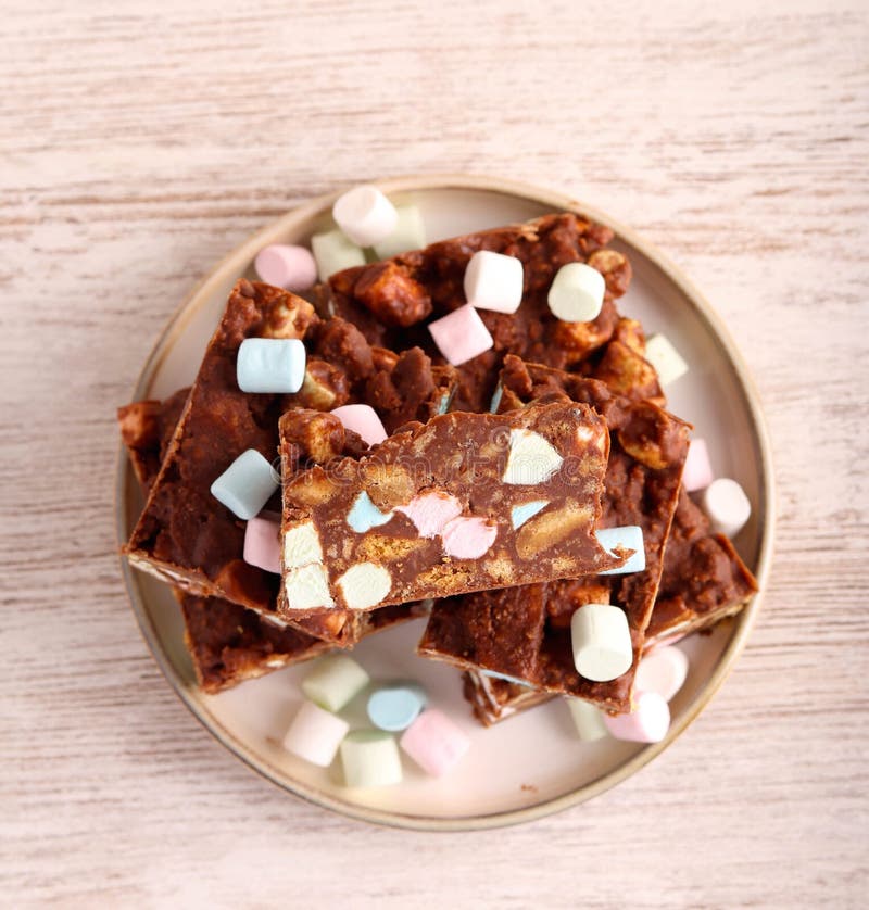 Rocky Road with Mini Marshmallow Stock Image - Image of treat, brunch ...