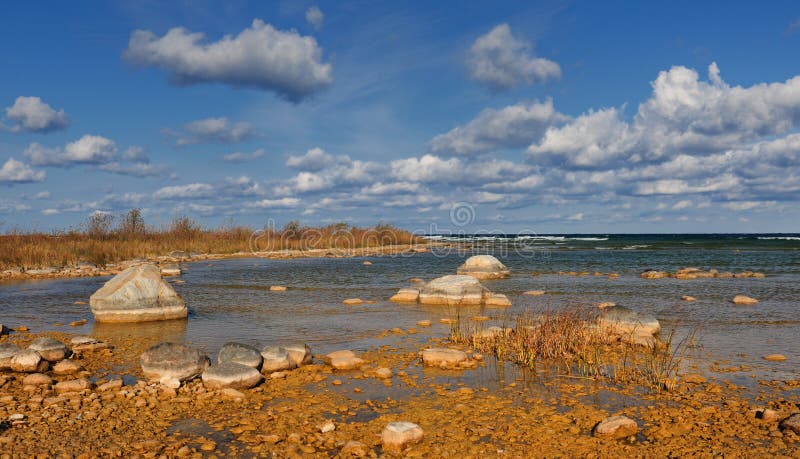 Rocky Shoreline Of Lake Michigan Stock Image - Image of lake, shoreline ...