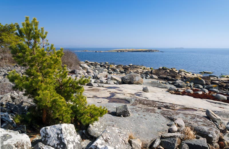 Zweeds Strand Dicht Bij De Oland-verbindingsbrug Stock Foto - Image of ...