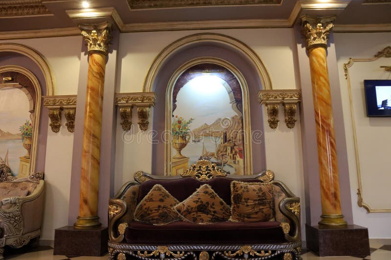 Rococo Style Wall with a Pillar, a Painting and a Sofa Editorial Stock ...