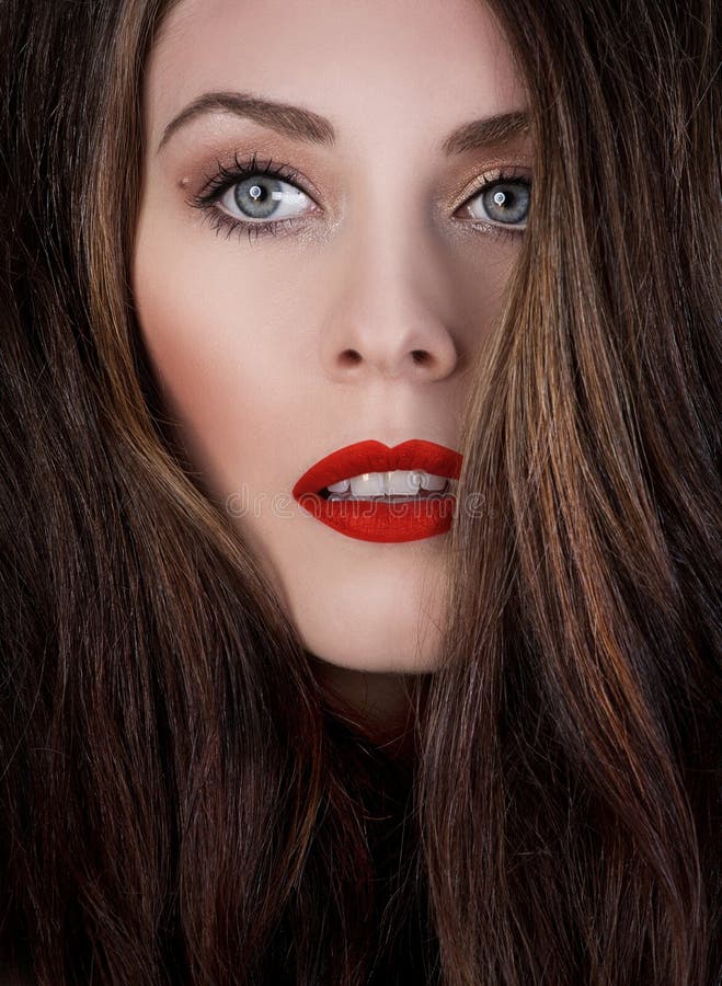 Rode klassieke make-up stock afbeelding. Image of volwassen - 22512669