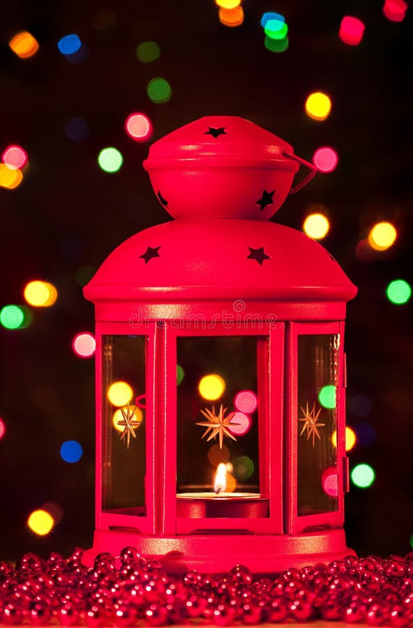 Rode Lantaarn stock foto. Image of leuk, atmosfeer, kaarslicht - 103887130