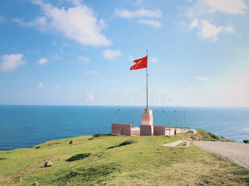 Rode vlag stock foto. Afbeelding bestaande uit vlag, rood - 71029732