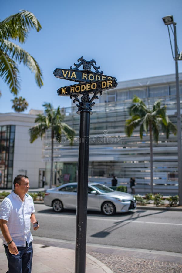 Rodeo Drive sign editorial image. Image of southern - 119805370