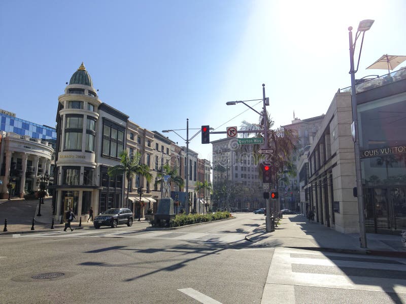 Rodeo Drive editorial stock photo. Image of street, luxurious - 42367078