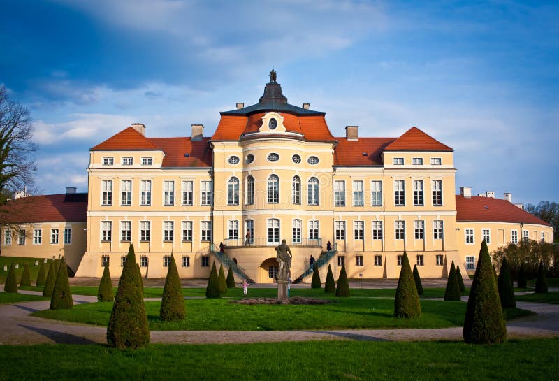 Rogalin historic palace editorial photo. Image of architecture - 209320511