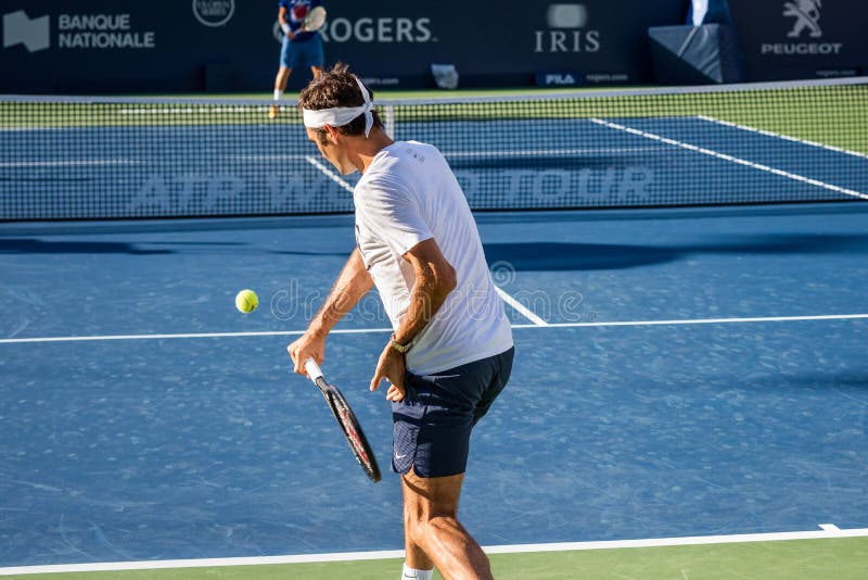 Roger Federer, Practicing during the Roger Cup Editorial Image - Image ...