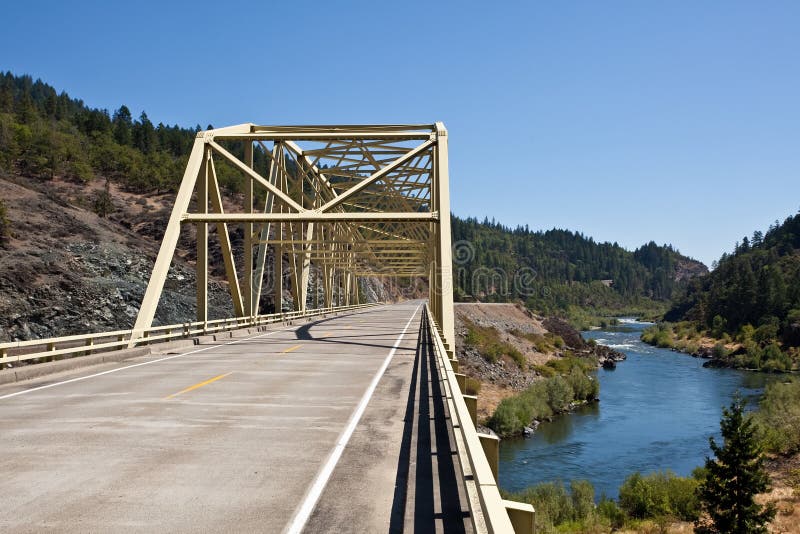 Rogue River Bridge stock photo. Image of steel, road - 10841556