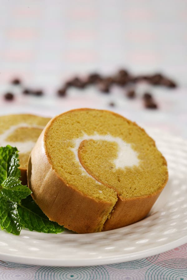 Roll cake stock image. Image of food, fresh, recipe, cake - 21374981