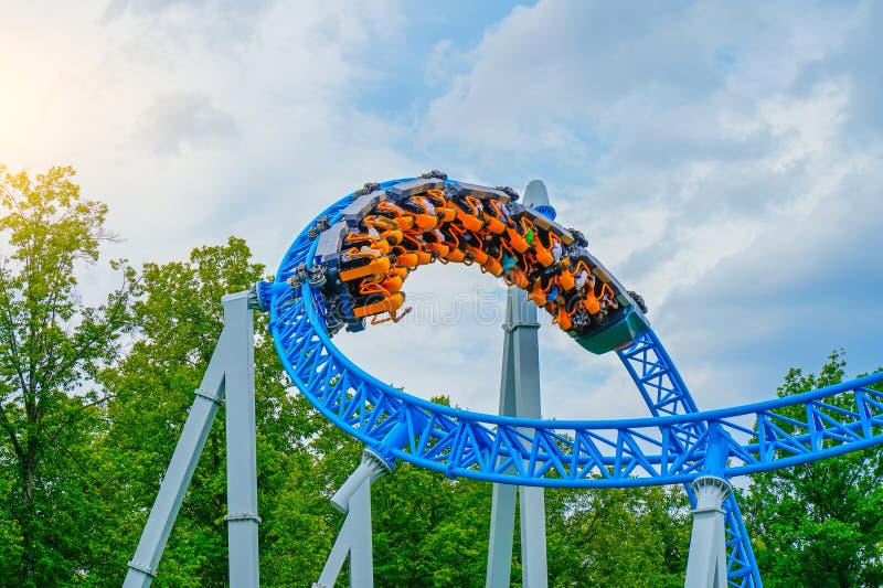 Roller Coaster Up Down Turn and a Passing Loop Feint, Spiral Train of ...