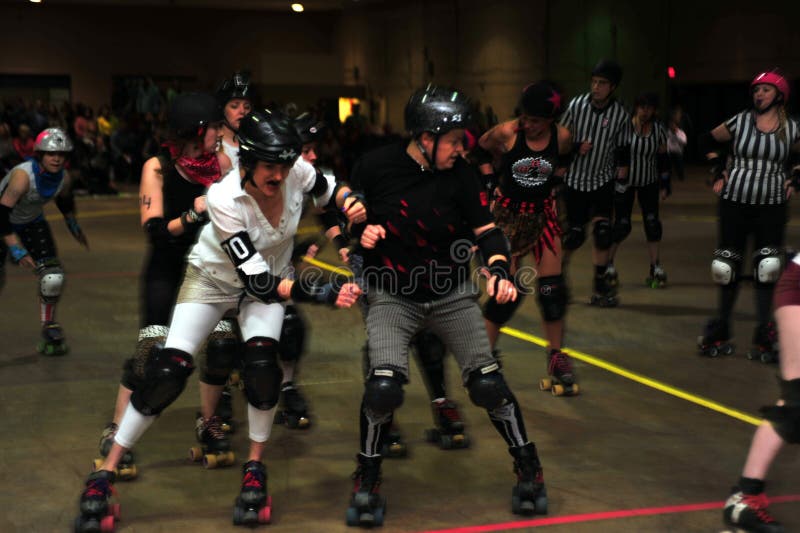Roller Derby Girls editorial image. Image of derby, skates - 98106970