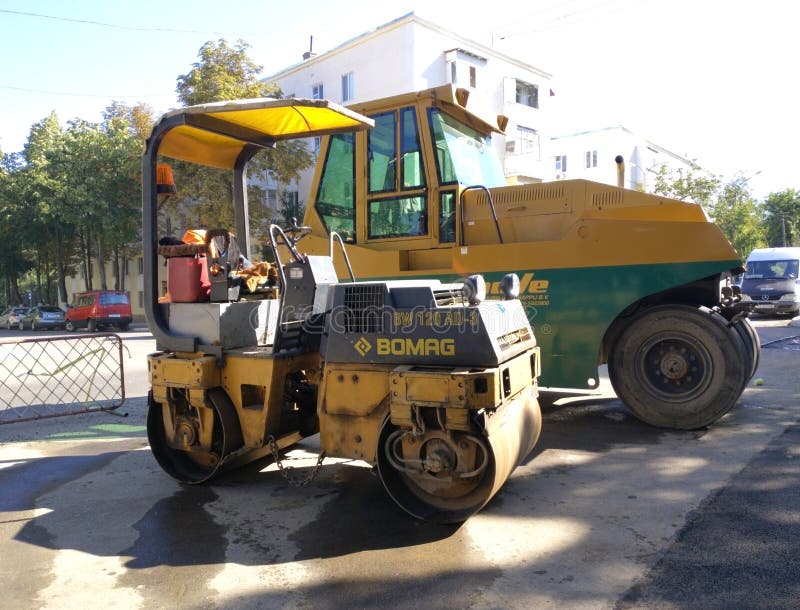 Roller - Road Machine for Compacting Fresh Asphalt Editorial Stock ...