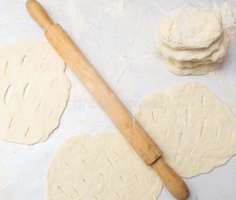 Rolling Dough with a Rolling Pin Stock Image - Image of meal, chef ...