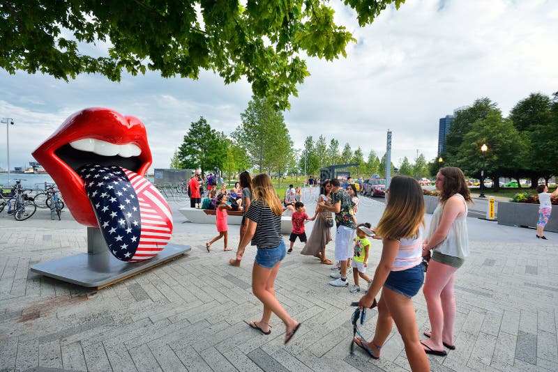 The Rolling Stones Famous Tongue and Lips at Navy Pier of Chicago ... The Rolling Stones Famous Tongue and Lips at Navy Pier of Chicago ...