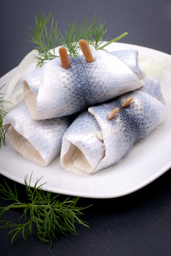 Rollmops fresco imagem de stock. Imagem de rollmops, mostarda - 30393979