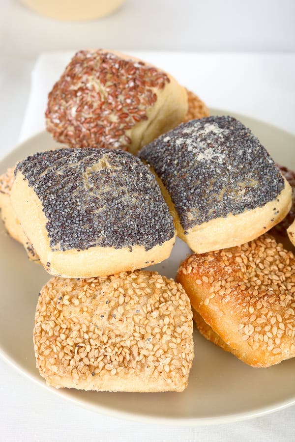 Rollos de pan imagen de archivo. Imagen de desayuno, cocina - 64185327