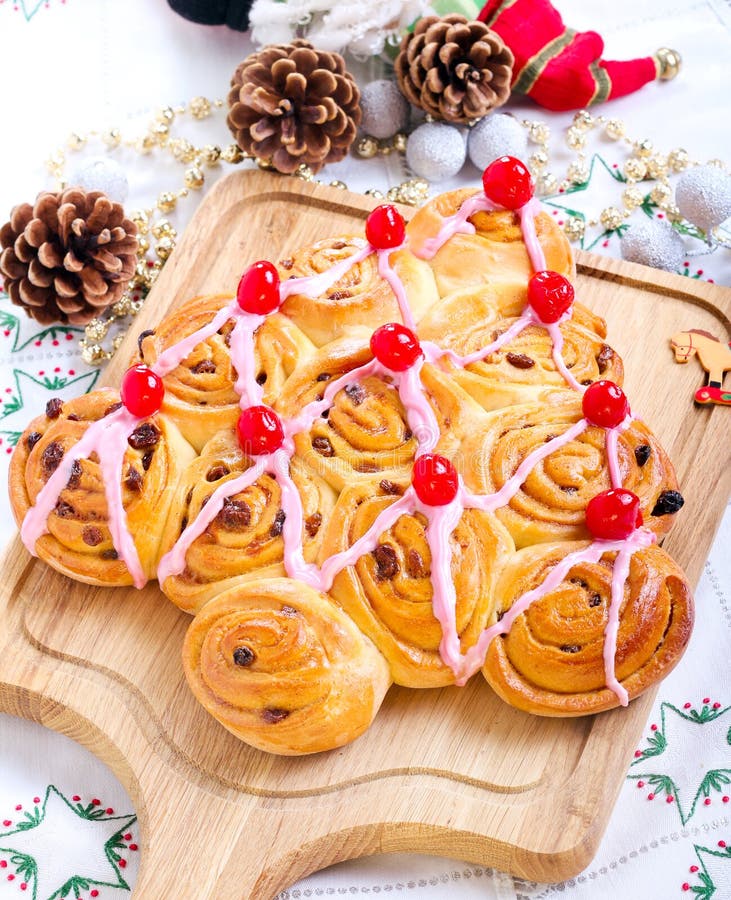 Dos rollos dulces imagen de archivo. Imagen de cuerno - 53399049