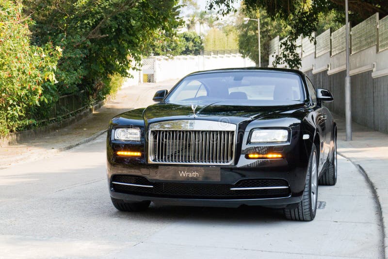 Rolls-Royce Wraith Front View Editorial Photography - Image of black ...