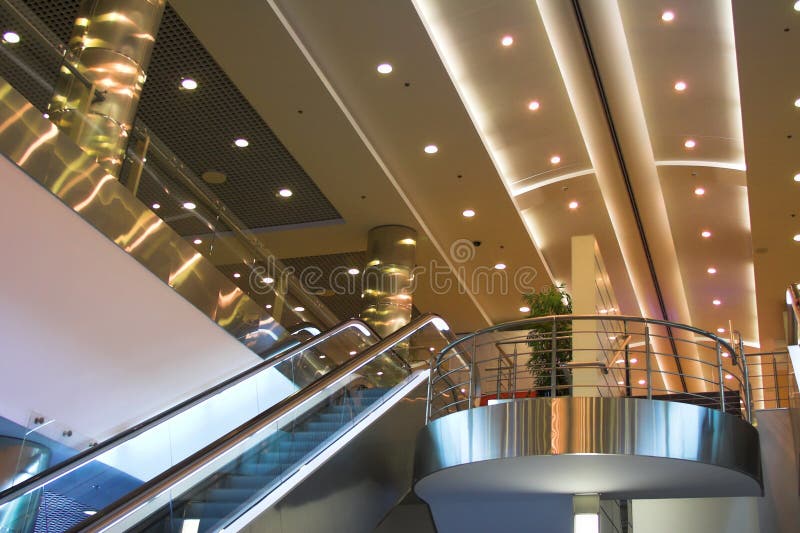Rolltreppen und Treppen stockfoto. Bild von heber, büro - 3654510