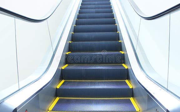 Roltrap stock afbeelding. Image of roltrap, beweging - 55141199