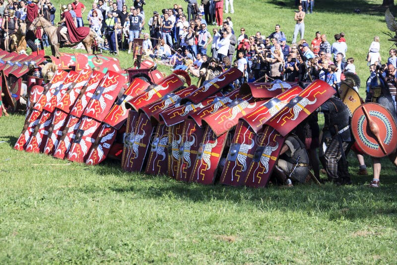 Roma Antiga: Reenactment Da Batalha Entre Marcus Aurelius E Ballomar ...