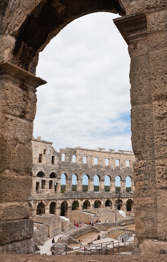 Roman Amphitheate. Pula, Croatia Editorial Photography - Image of ...