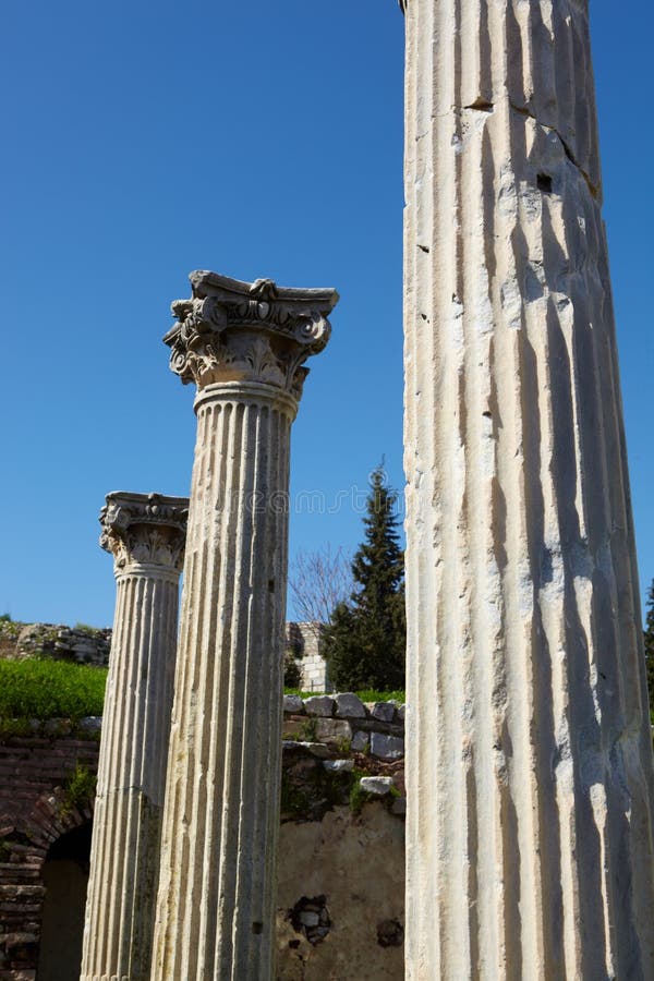 Roman Bath ruins stock image. Image of spring, monument - 14104879
